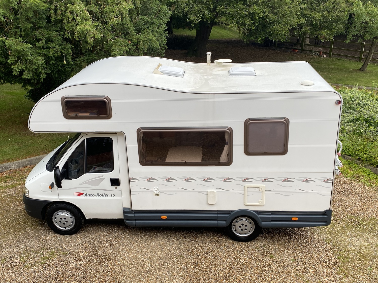 Roller Team Auto-Roller 10 Motorhome - 4 Berth - 2002(52)reg Fiat ...