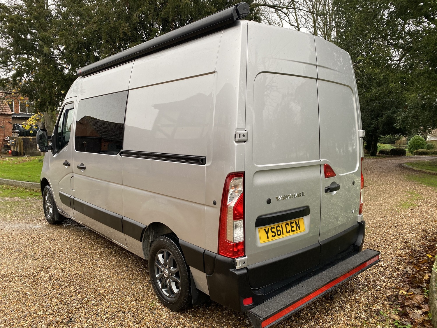 2011 (61)reg Vauxhall Movano 2.3 CDTi Camper Van 2 Berth Fixed Bed ...