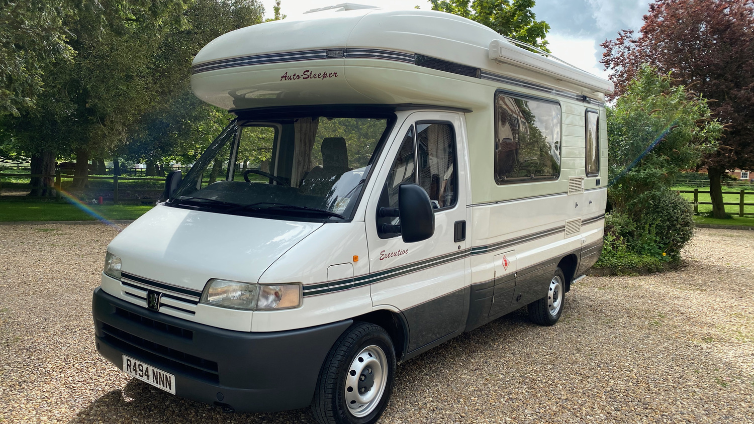 Auto Sleeper Executive Motorhome Peugeot Boxer 2.5TD 26012 Miles 1 ...