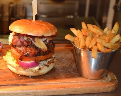 Menu | The Hampstall Inn | Hampstall Inn Stourport | Pub food Stourport ...