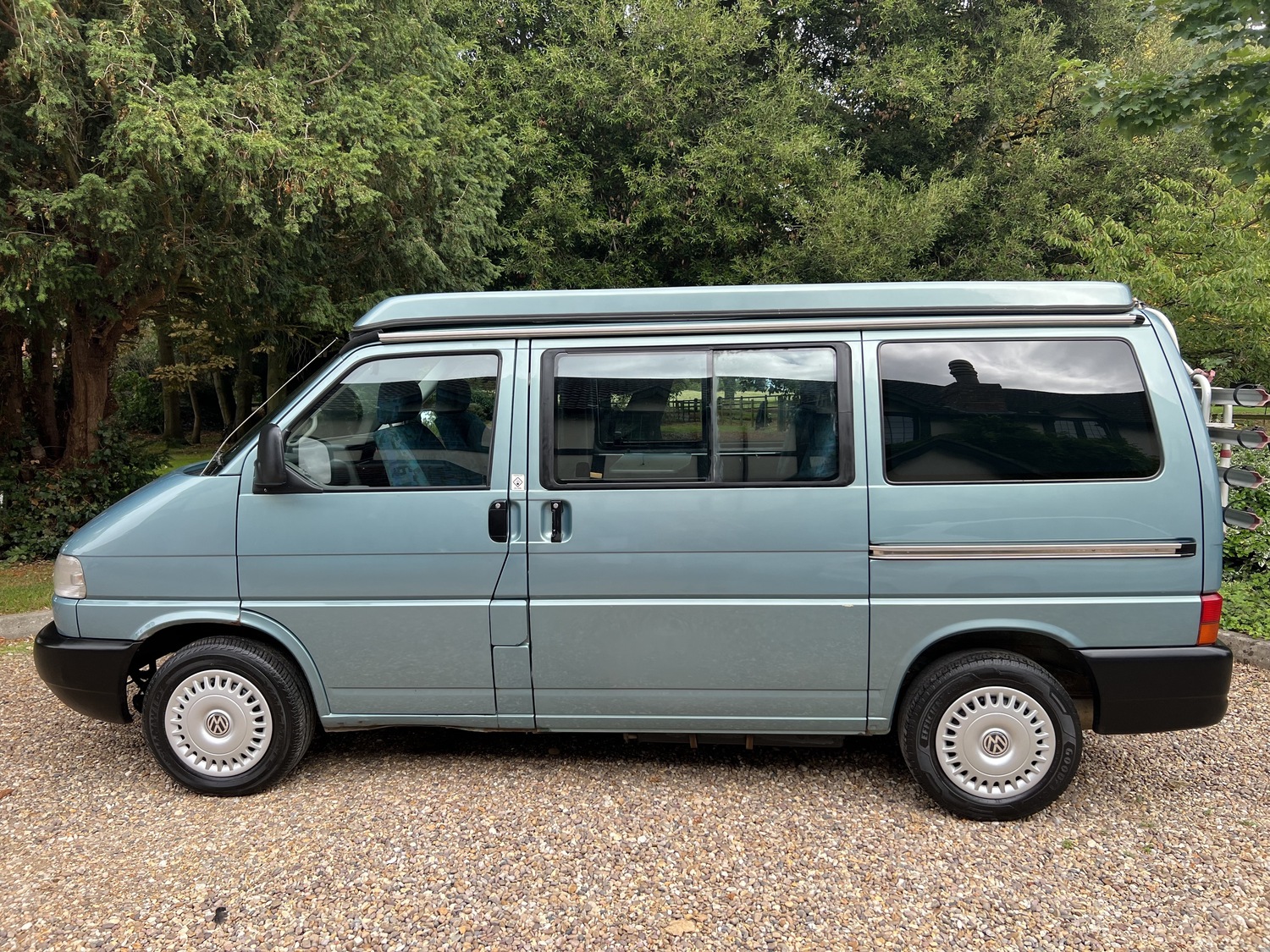 Bilbos Nektar Camper Van 4 Berth VW Transporter T4 SWB 2.5 TDi ...