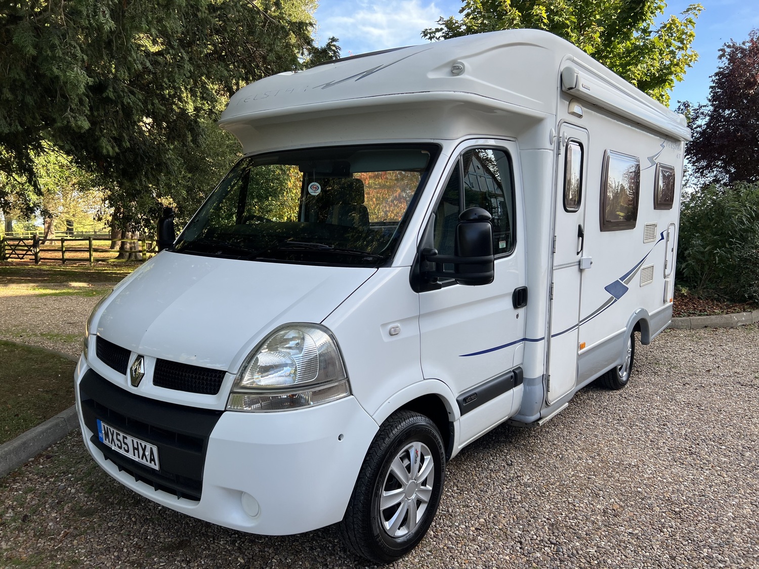 Lunar Telstar GT Motorhome 2 Berth Luxury 2005 (55)reg Renault Master ...