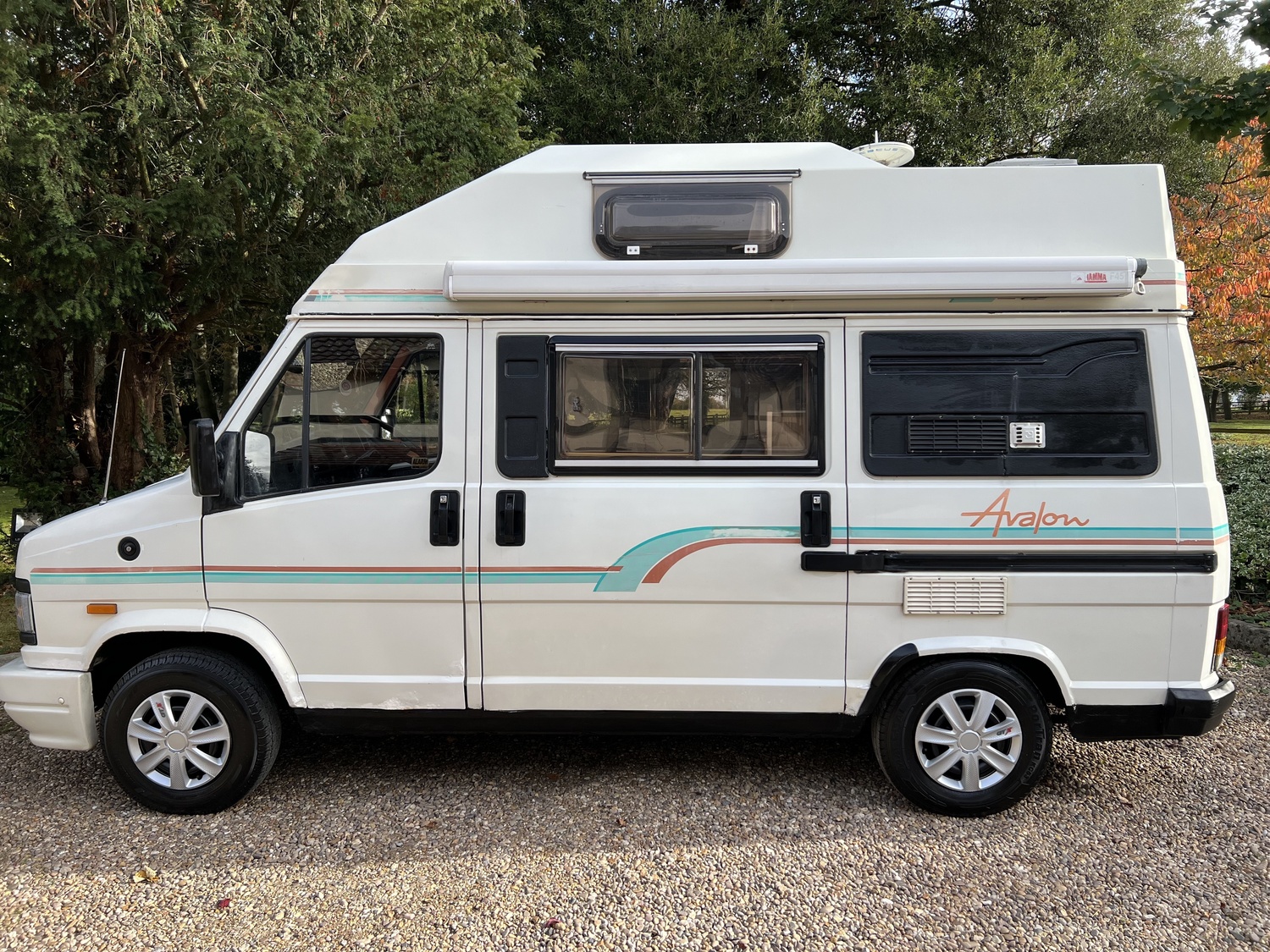 Autohomes Avalon Camper Van 2 Berth 1992 Talbot Express 1905cc Diesel £ ...