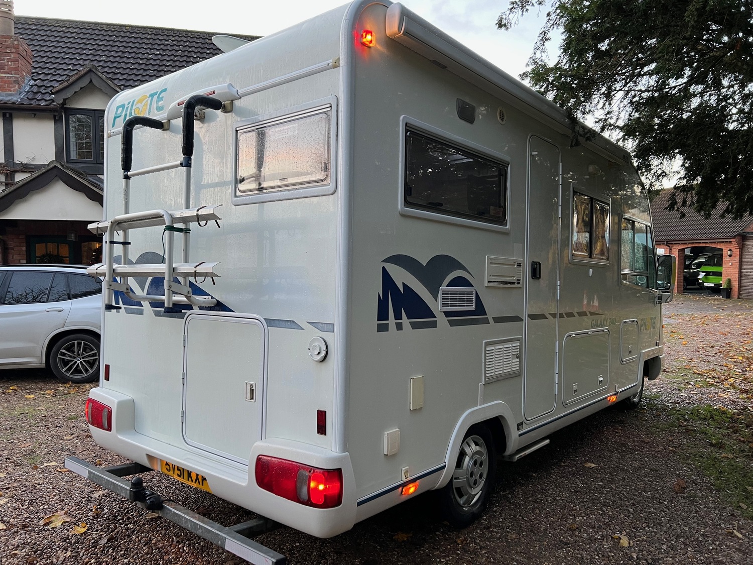 Pilote Galaxy G240 A Class Motorhome 2.8TD 4 Berth LHD Left Hand Drive ...