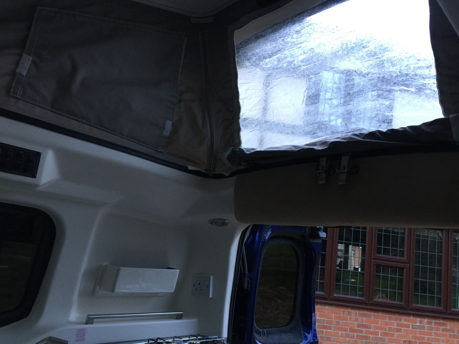 62reg Romahome R10 Solo 1.3HDi EGS Automatic - 1 LADY OWNER ...