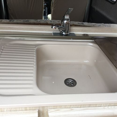 63reg DFSK Loadhopper Micro Camper - 2 Berth - 1.3 Petrol | Dragonville ...