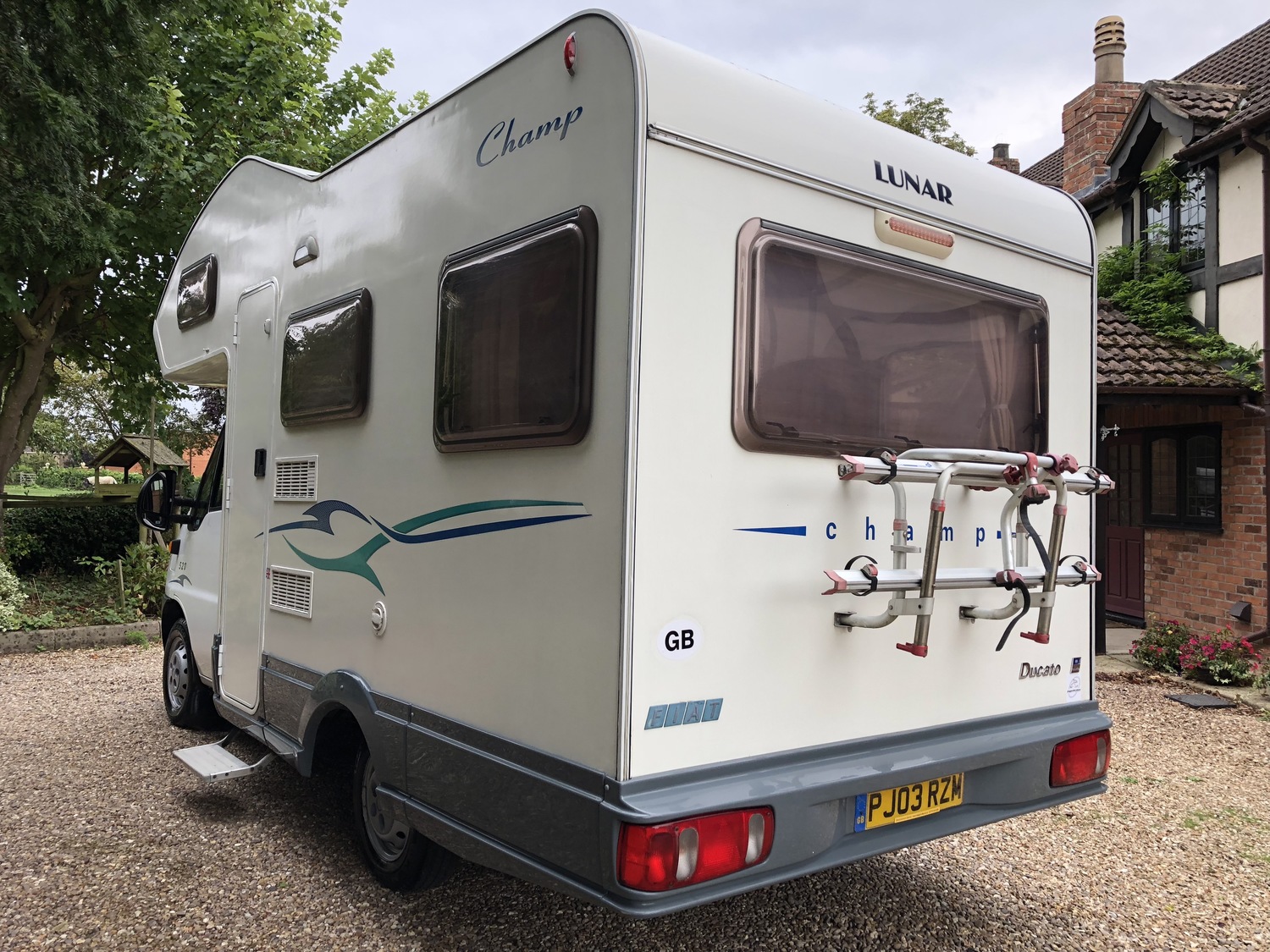 Lunar Champ 520 Motorhome 4 Berth SWB - 2003 Fiat Ducato 2.0 JTD ...