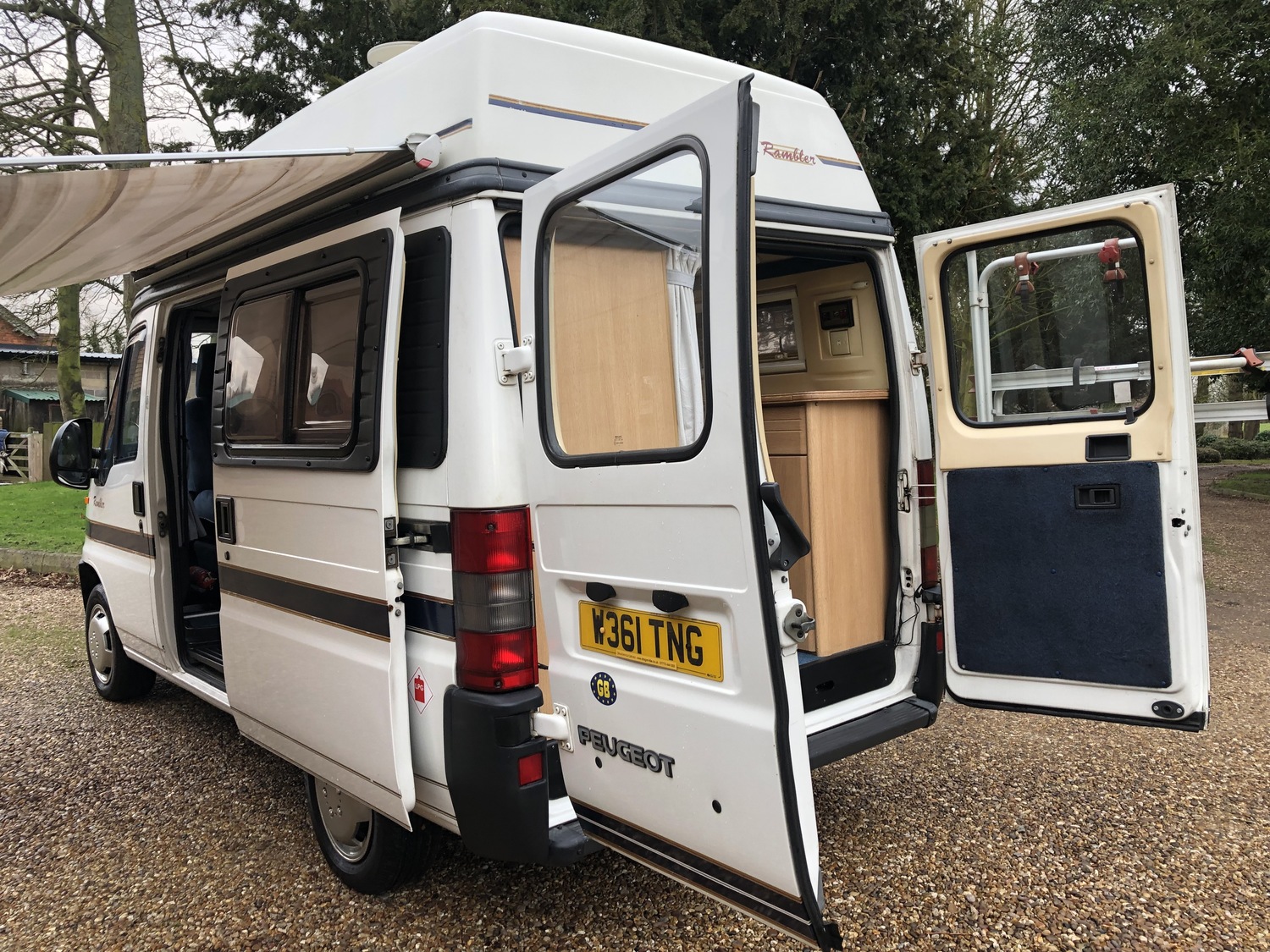 Autosleeper Rambler Camper Van 2 Berth - 2000 (W)reg - Compact SWB ...