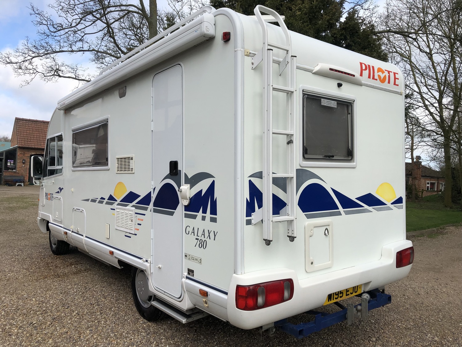 Pilote Galaxy 780 Motorhome 5 Berth 43655 miles 2000(W) Fiat Ducato 2 ...