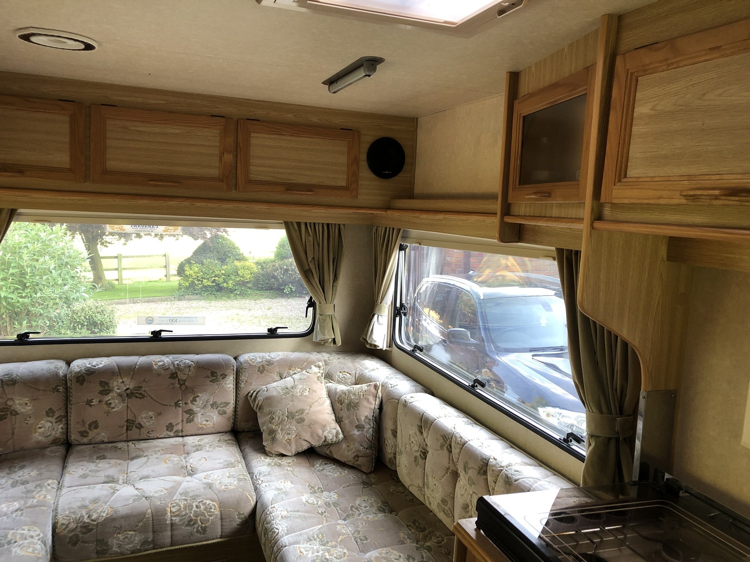 Autohomes Wayfinder Motorhome 4 Berth - 1997 Peugeot Boxer 1.9TD ...